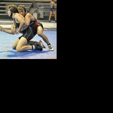 State Wrestling Day 2: Prescott's Talon Vaughan, Hernandez; Bradshaw's ...