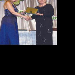 Stephanie Shank receives 4-H Agents honor | Life | dcourier.com