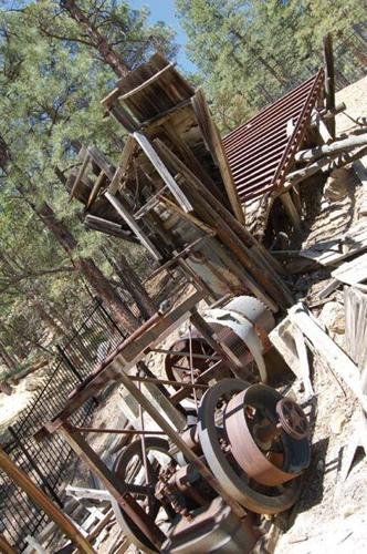 Directions to the Blue John Mine | Features | dcourier.com