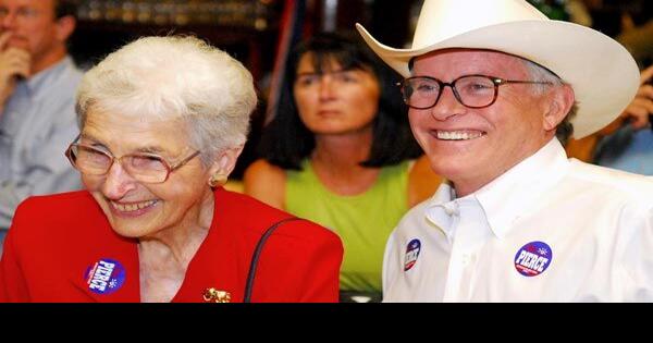 Pierce ousts incumbent O'Halleran | Features | dcourier.com