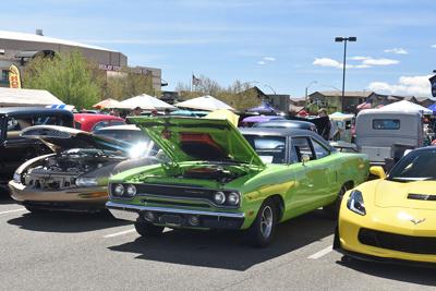 Photos: Car enthusiasts cruise in for veterans | News | dcourier.com