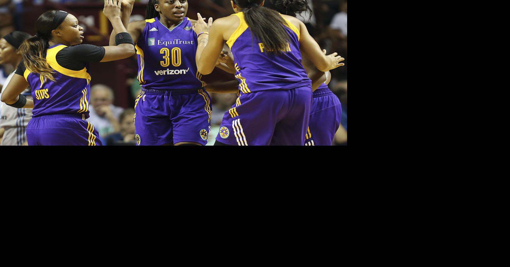 WNBA Finals: Sparks win Game 1 in final seconds | Sports | dcourier.com