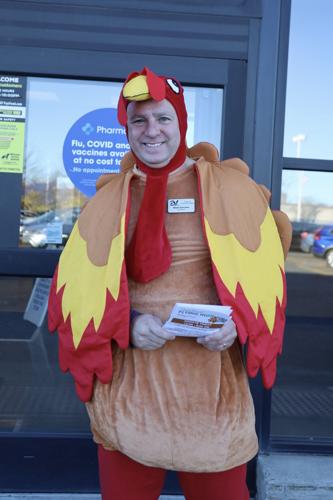 Over 2,000 turkeys donated at 23rd Annual Flying High Turkey Drive ...