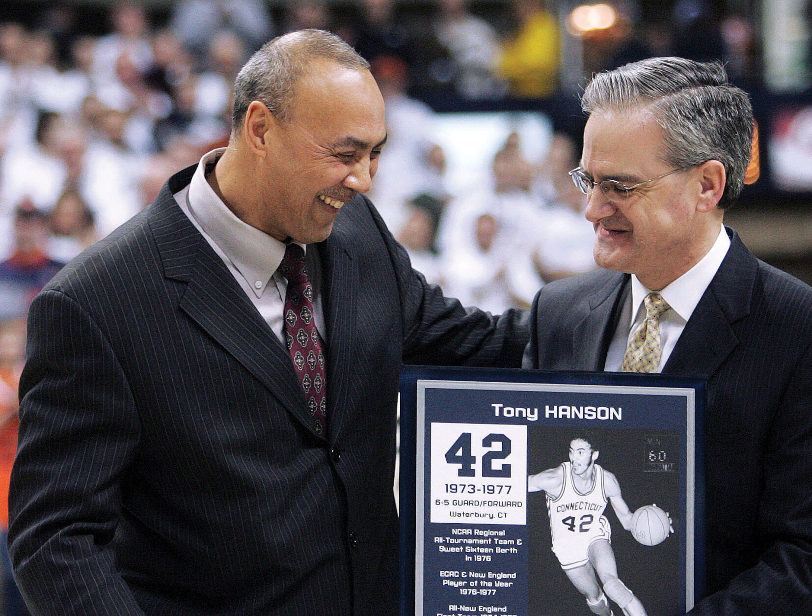 Former UConn basketball star Tony Hanson dead at 63 | National ...