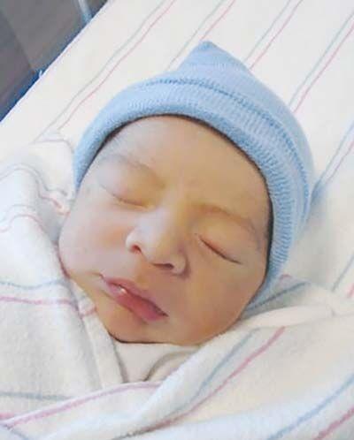 Birth: Jonah Paul Martinez | Chino Valley Review | dcourier.com