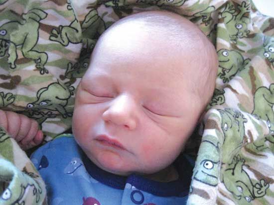 Birth: Aidan Joe Franklin | Life | dcourier.com