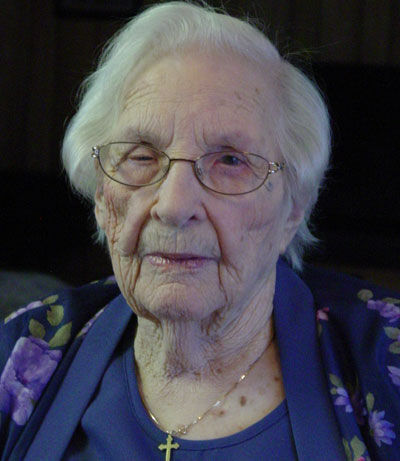 'Miss Daisy' Hunter is 100 | Life | dcourier.com