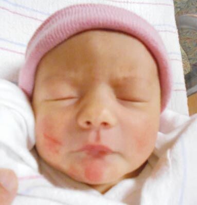 Birth: Kaelyn Rose Dekens | Life | dcourier.com