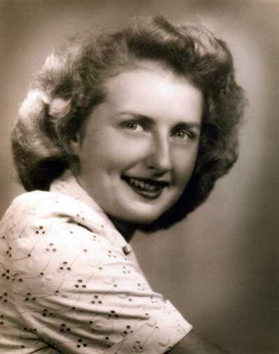 Obituary: Jean Elaine Howell Perry | Obituaries | dcourier.com