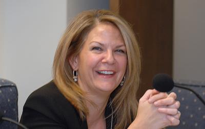 Reports: Arizona Dems raising more than state's GOP | News | dcourier.com