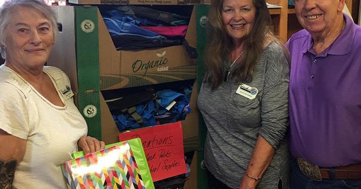 Smoki Museum: Volunteers, community help in Navajo backpack drive ...