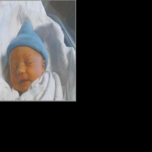 Birth: Chad Robert Armstrong | Life | dcourier.com