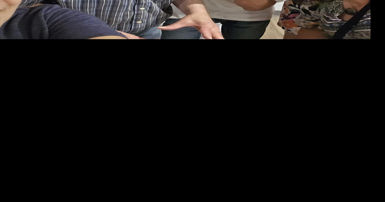 LOL Club opens improv workshop to new members during National Humor Month | News | dcourier.com