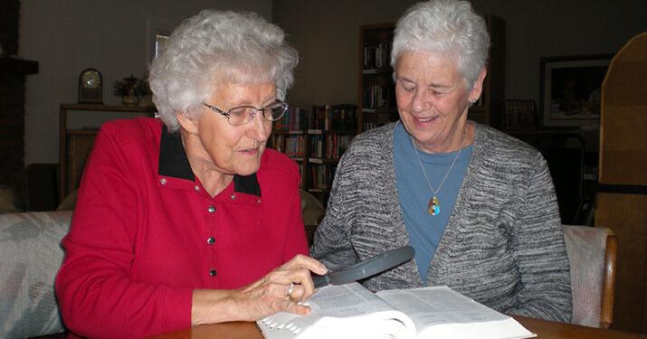 ‘Confident Living with Low Vision’ course begins Oct. 9 | Features ...