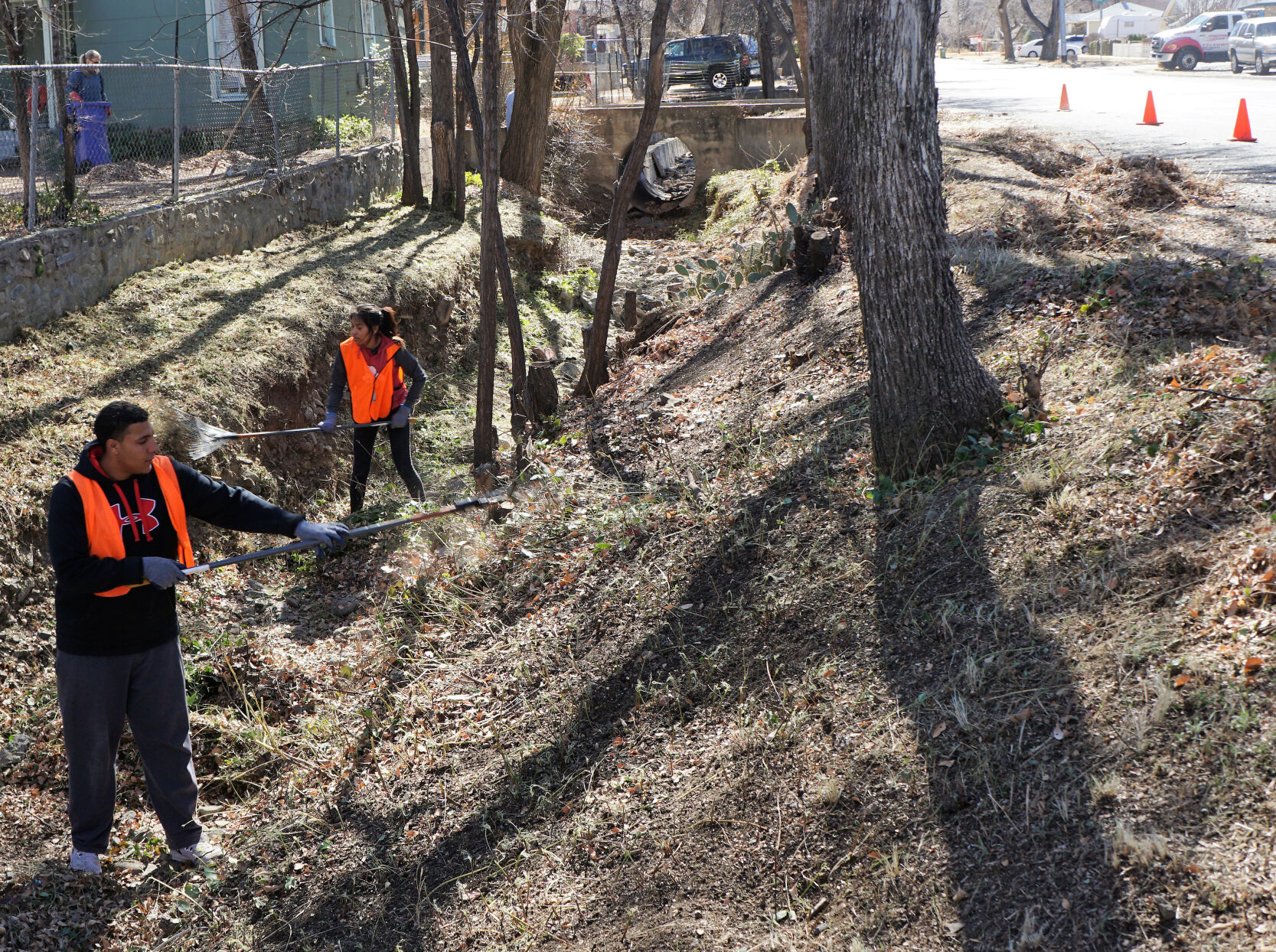 Community Restitution workers help clear weeds, trash and graffiti from ...