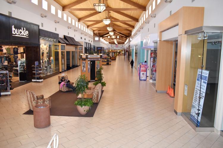 Prescott Gateway Mall on the auction block | News | dcourier.com