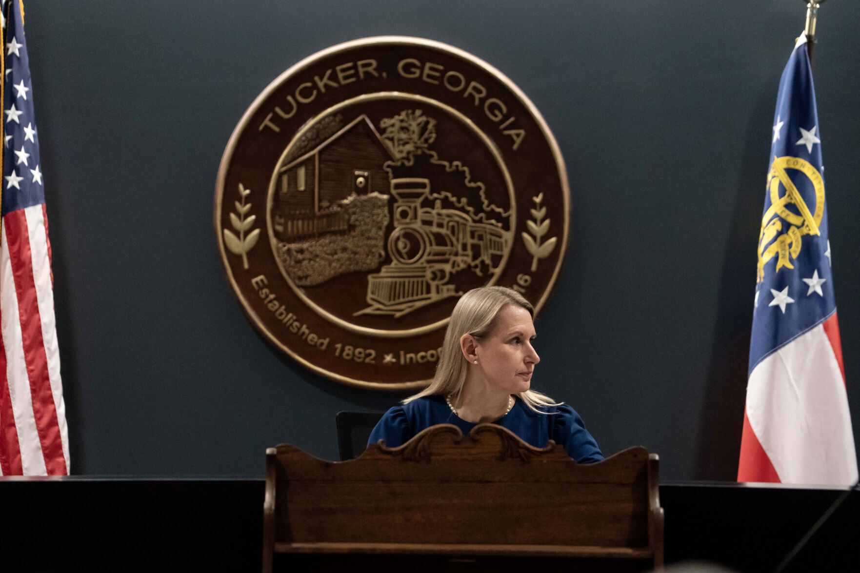 Passing the gavel: Anne Lerner sworn in as Tucker mayor | Tucker ...