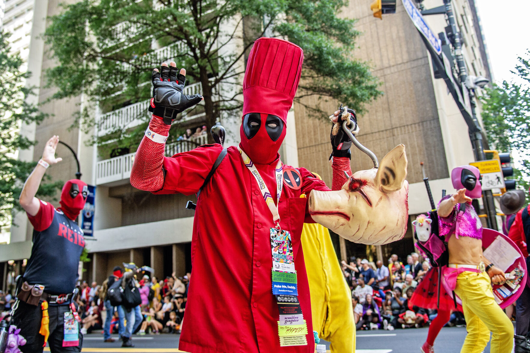 (PHOTOS) 2025 Dragon Con Parade rolls through Atlanta | Photo Galleries ...
