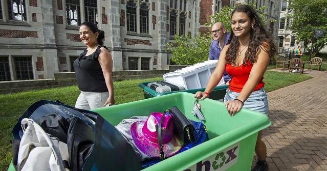 (PHOTOS) Move-in day at Agnes Scott | Decatur | decaturish.com
