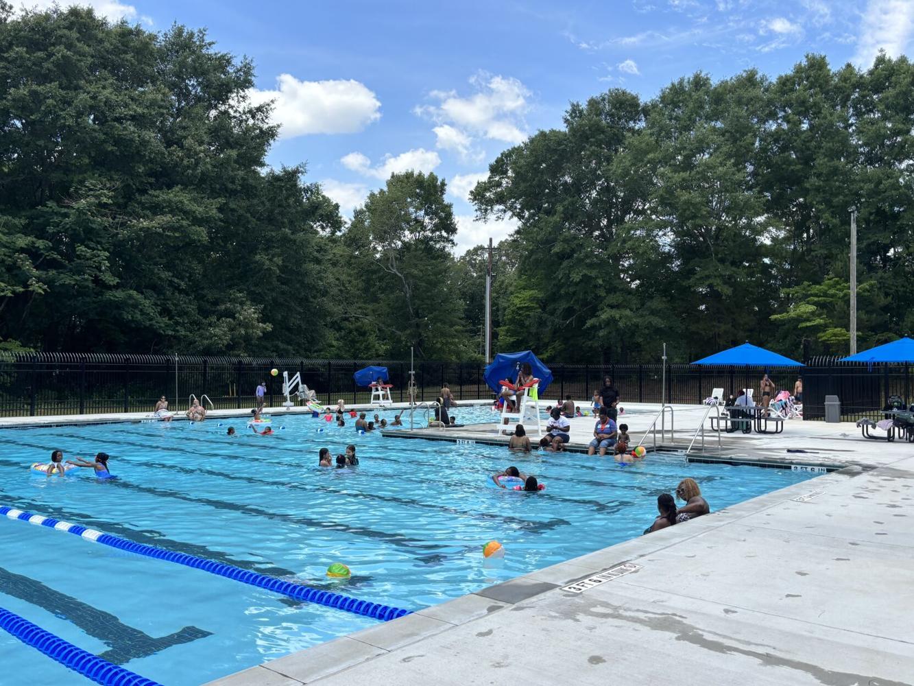 South DeKalb residents celebrate NH Scott Pool reopening | DeKalb ...