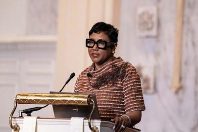 Lorraine Cochran-Johnson officially sworn in as DeKalb CEO | DeKalb ...