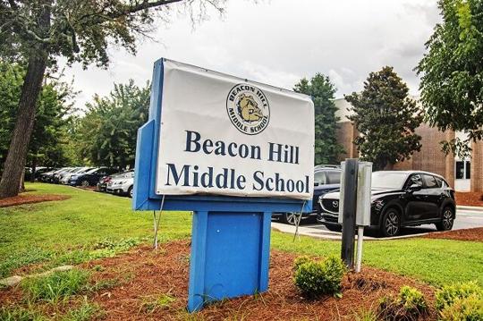 Turf considered for Beacon Hill Middle School’s ‘Dust Bowl’ | Schools ...