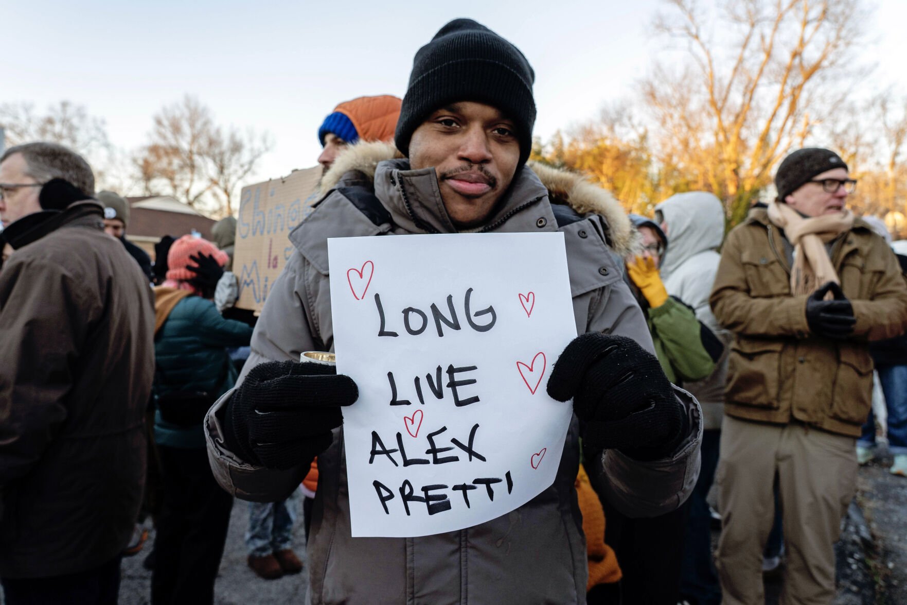 Community gathers in Kirkwood for ‘Stop ICE Terror’ protest | Kirkwood ...