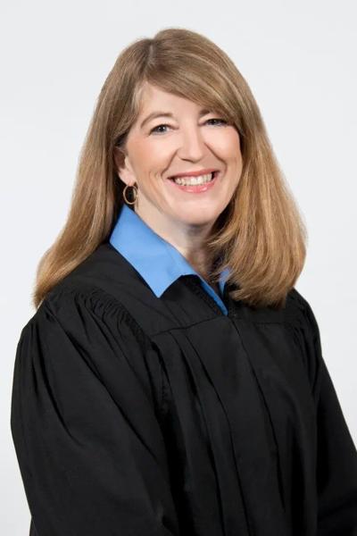 Vari sworn in as Family Court judge | Archives | delawarebusinessnow.com