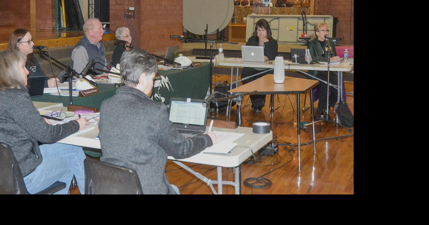 Suppes cautions school board, superintendent about Sunshine Law | News ...