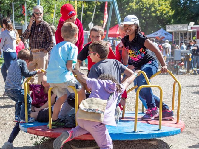 Cedaredge town staff take on Applefest | News | deltacountyindependent.com