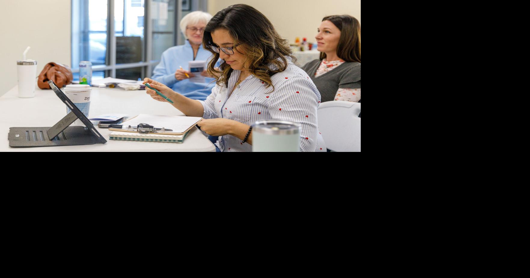Tossin’ tips at Brainstorm Blitz: Monthly roundtable provides peer ...