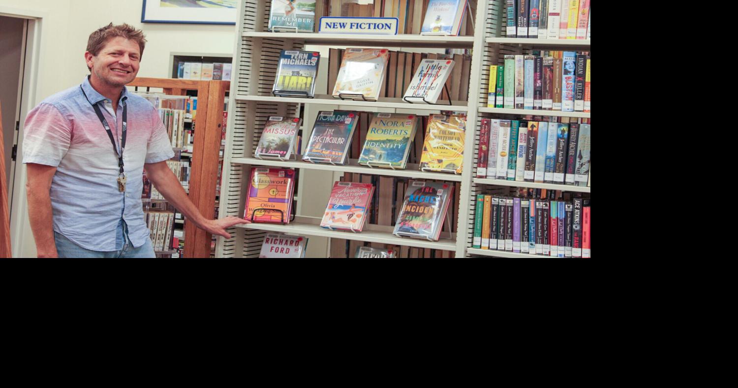 Carl Smith returns to hometown to serve as new North Fork Libraries ...