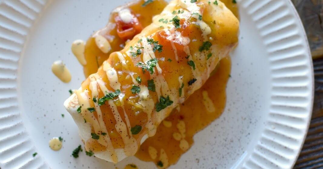 FOOD: Scramble up flavor with the green chile breakfast burrito | Food ...