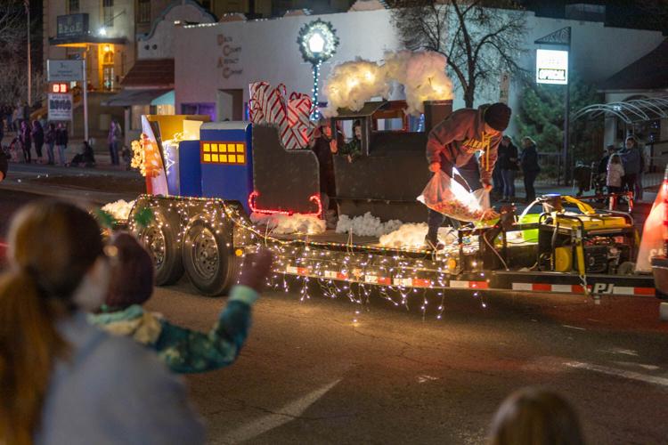 Delta Parade of Lights | News | deltacountyindependent.com