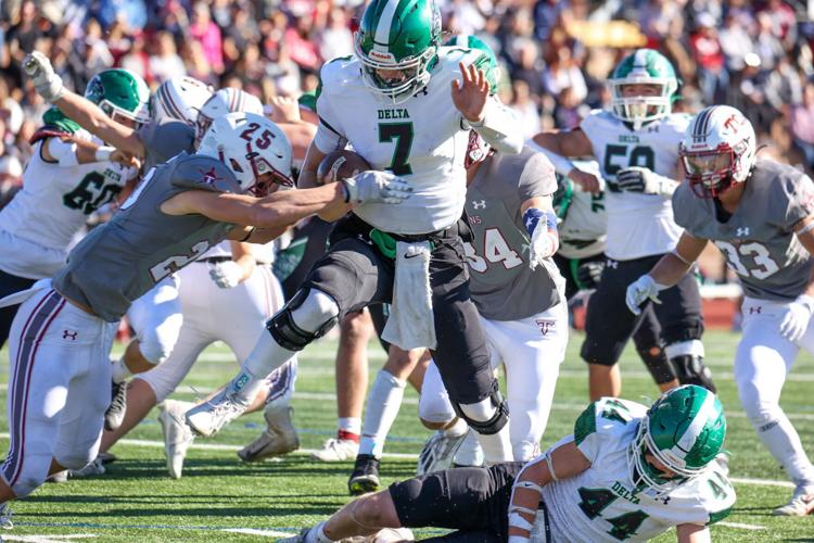 Panthers football takes epic, last-minute 16-14 win over The Classical ...