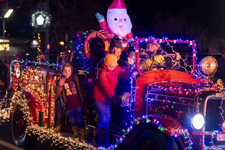 Delta Parade of Lights executes to wide audience approval ...