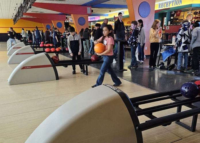 Olathe fifth-graders enjoy bowling as math exercise | Community ...