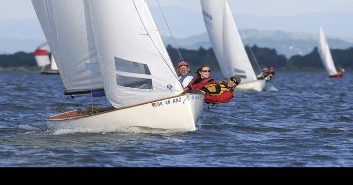 Club enjoys the sailing-friendly waters of Fern Ridge Reservoir