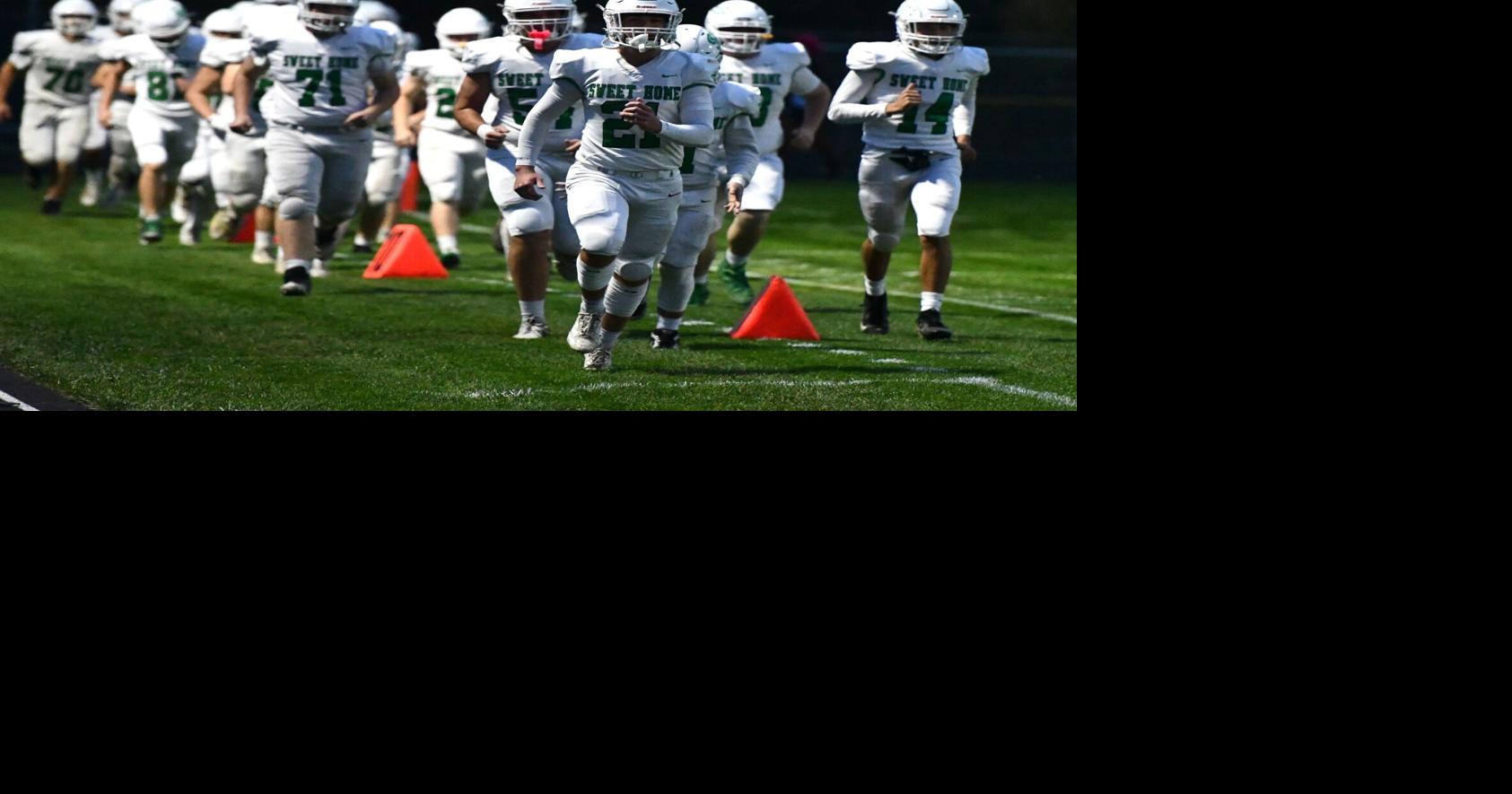 Inside Sweet Home football's trip back to the postseason