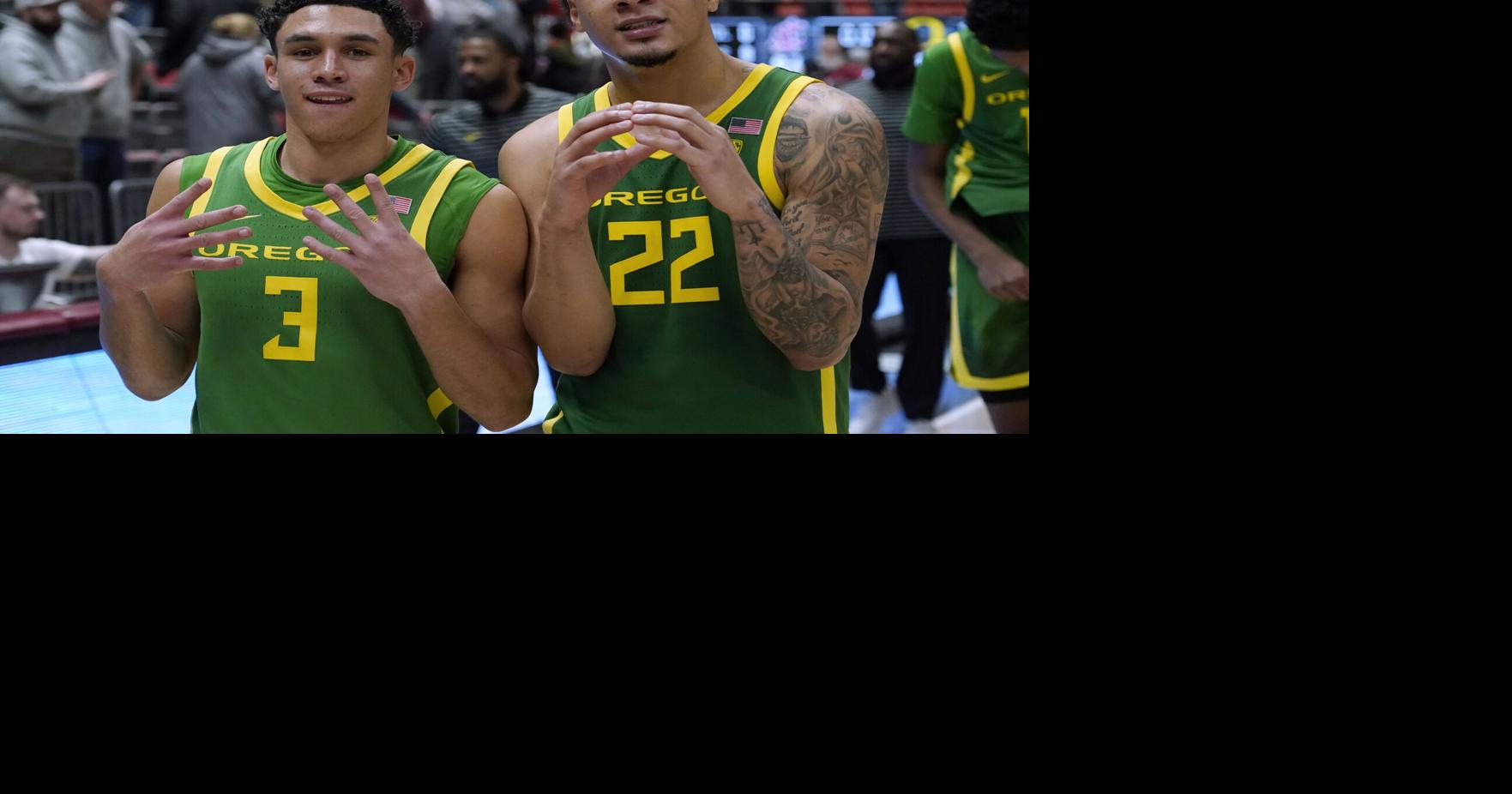 Oregon men's basketball seeks to replace dynamic duo