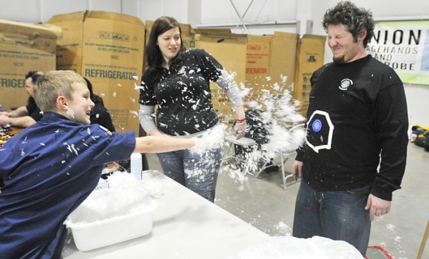 Annual lock-in draws mid-valley Cub Scouts