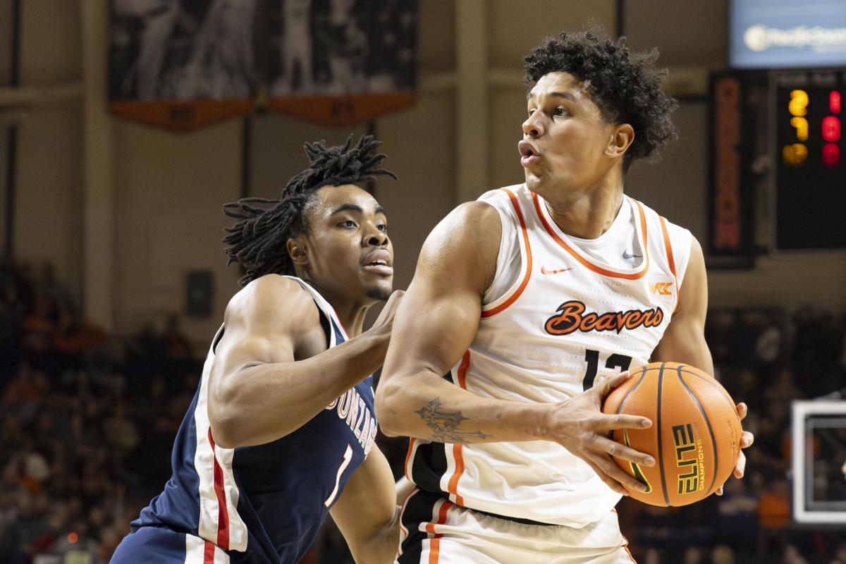 Michael Rataj leads Oregon State to win over Santa Clara