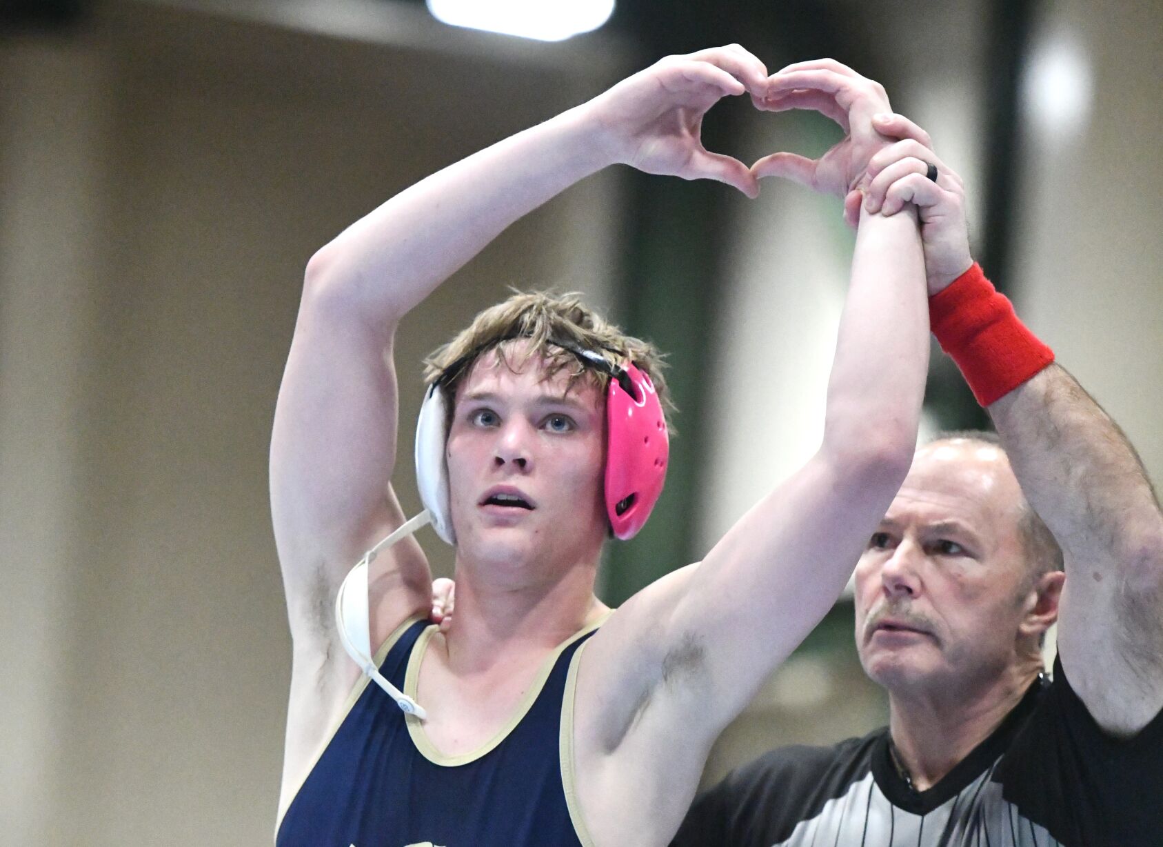 PHOTOS: Crescent Valley hosts Mid-Willamette wrestling championship