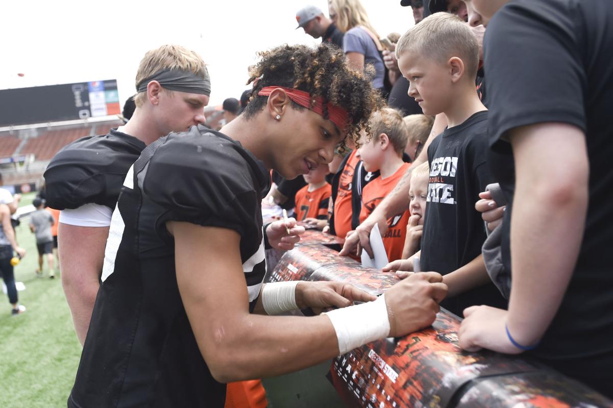 Beavers meet the fans | Local | democratherald.com