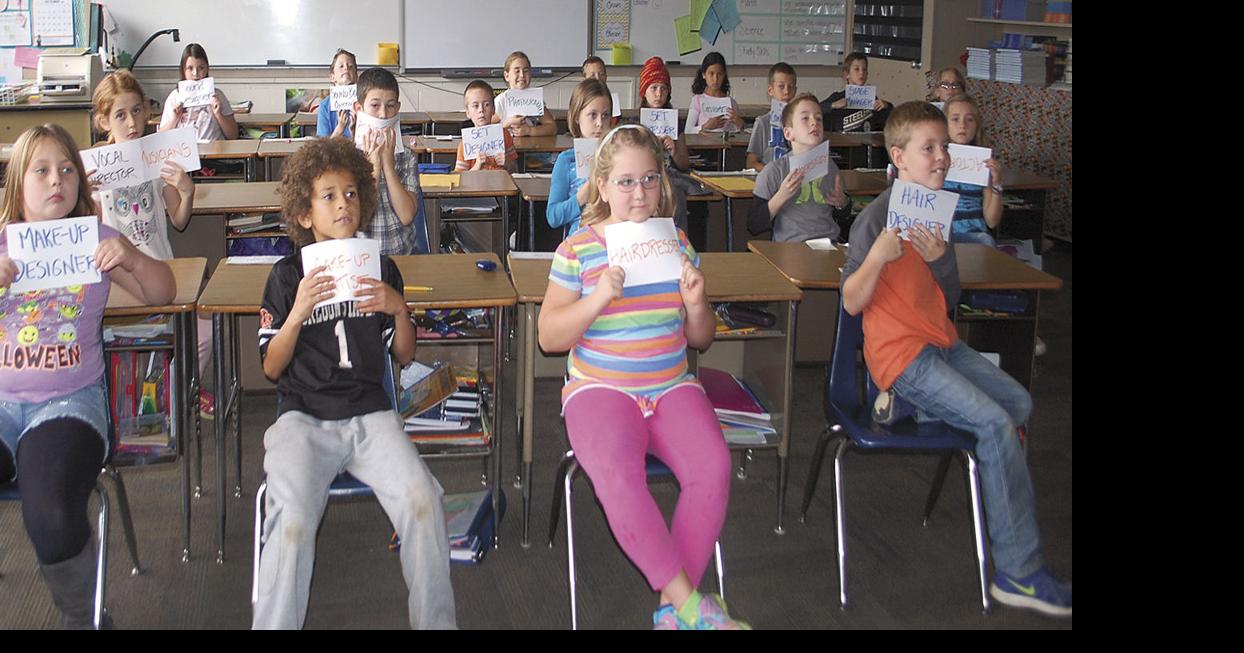 Kids 'act out' at North Albany Elementary School