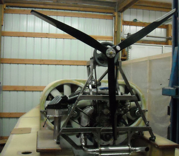 Slideshow: Building the Hovercraft