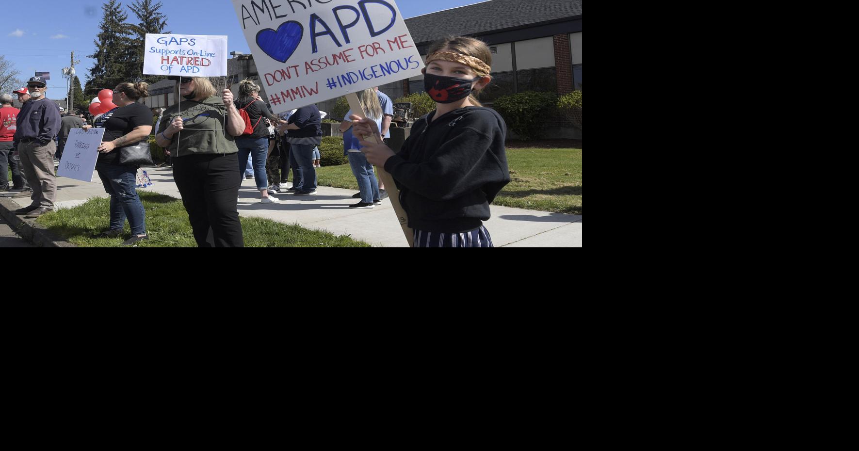 Dozens gather at Albany school district offices to protest in support ...