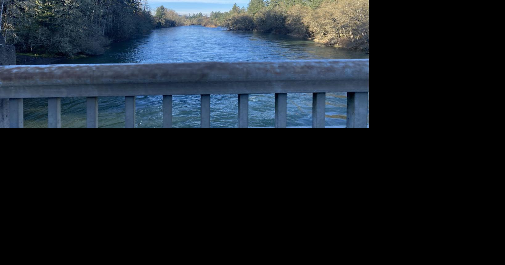 Solid sewage enters South Santiam River in Lebanon