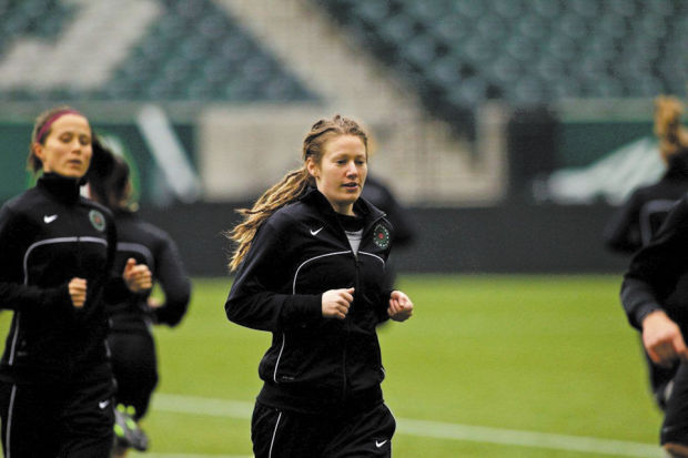 Wetzel gets pro shot with new Portland team