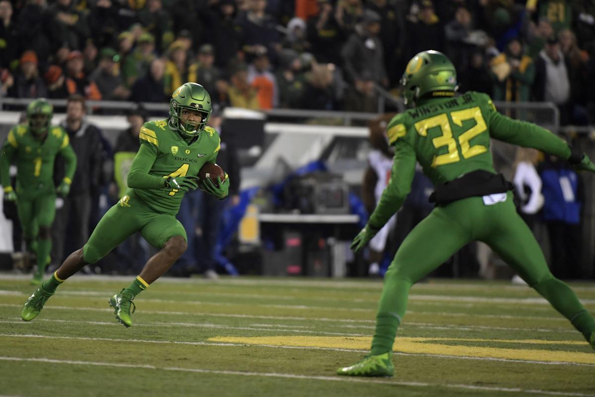 Oregon football: Graham, Slade-Matautia playing big roles